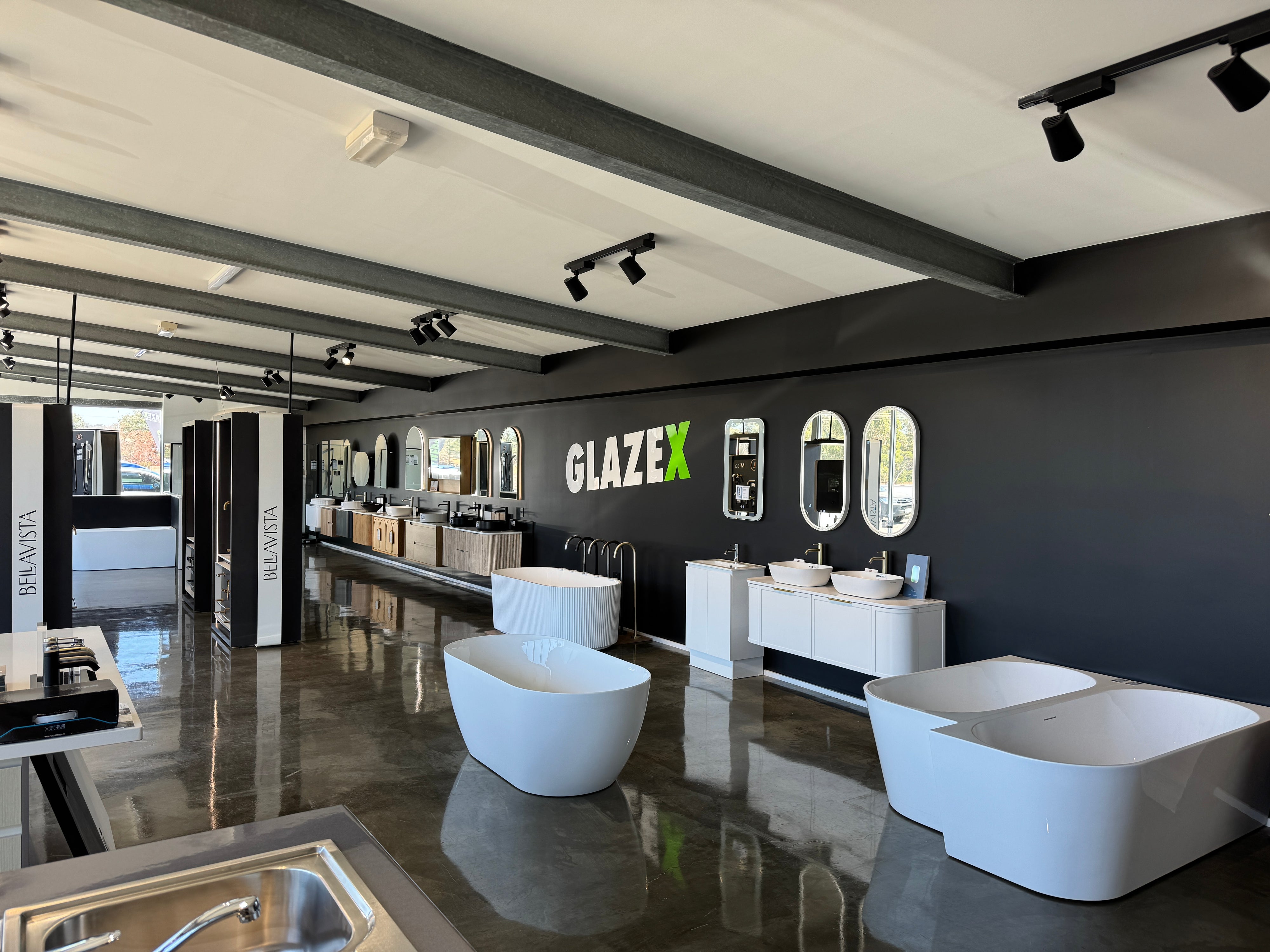 GlazeX Bathware + Glazing