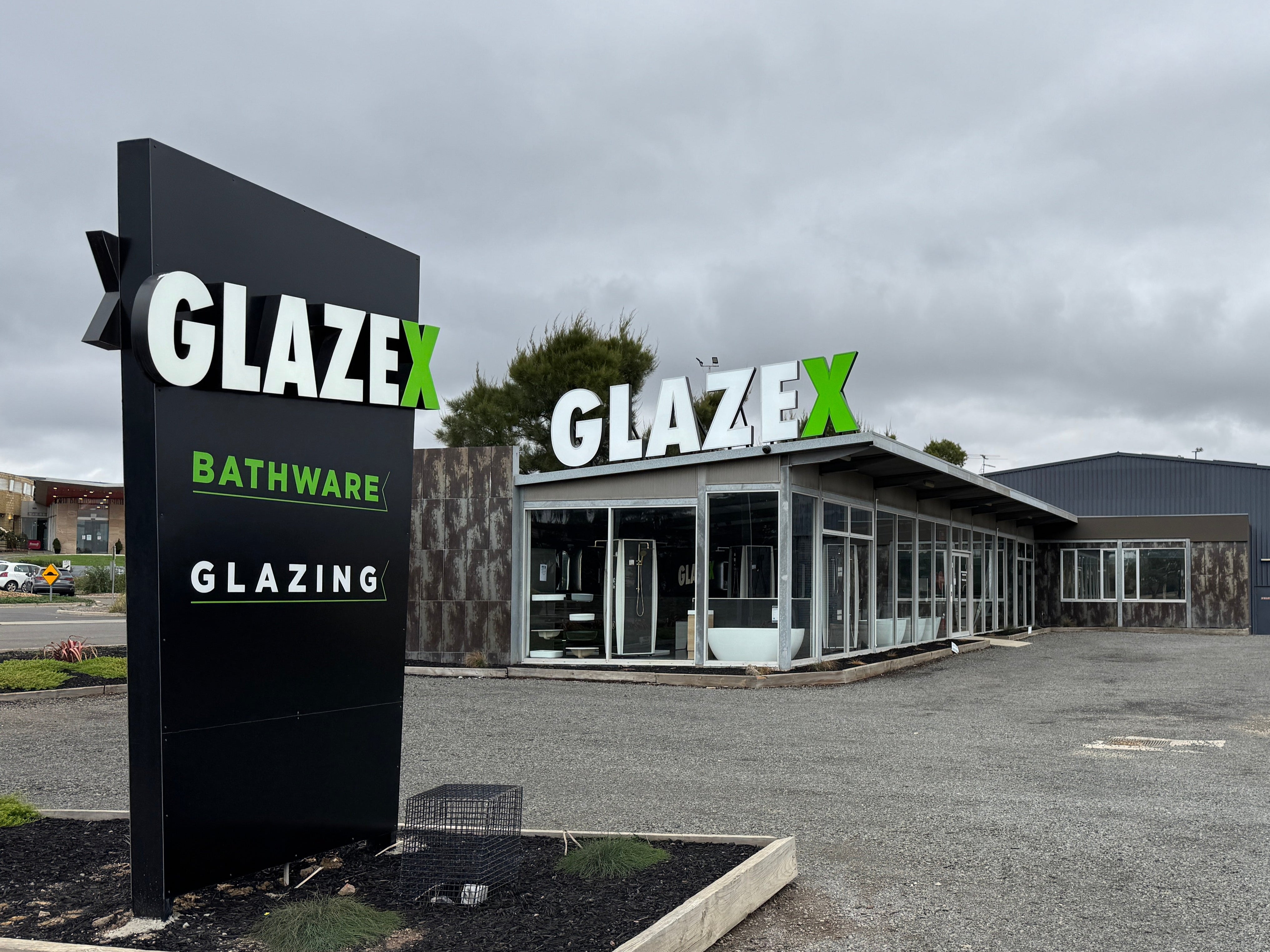GlazeX Bathware + Glazing